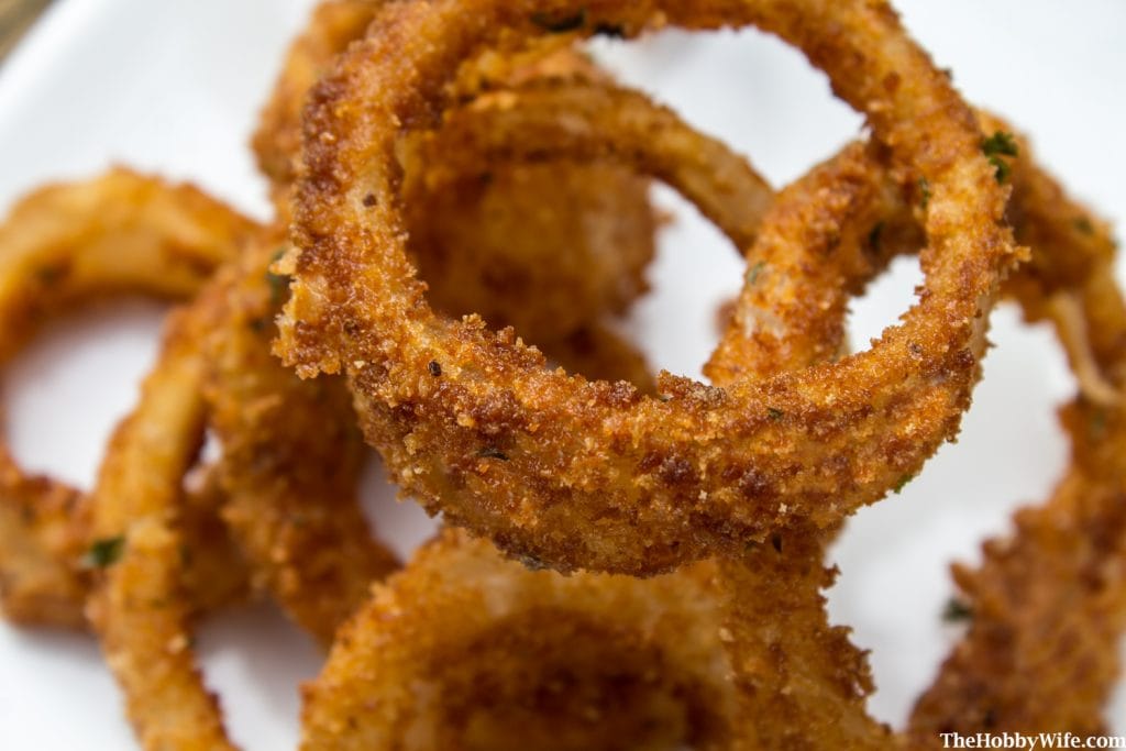Crispy Onion Rings Recipe & Tips to Reheat Onion Rings - The Hobby Wife